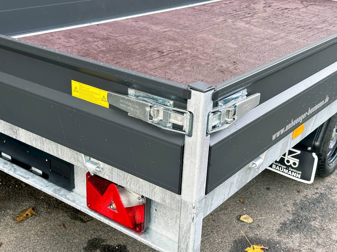 HAPERT Anhänger Azure H-2 | BLACK EDITION 405x180x30cm 2700kg Hochlader NFW | Anhänger-Zentrum ...